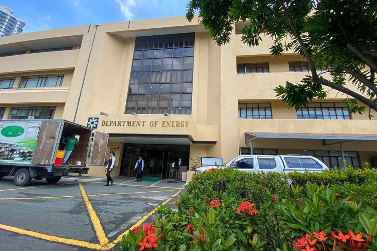 PH to upgrade appliances in gov't offices for energy efficiency: DOE ...