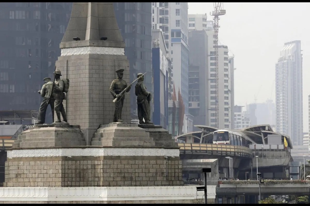 4 transgender Pinays tagged in Thai brawl flying home | ABS-CBN News