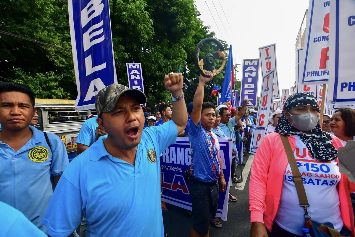 Jeepney drivers join Labor Day march, to hold fresh transport strike ...