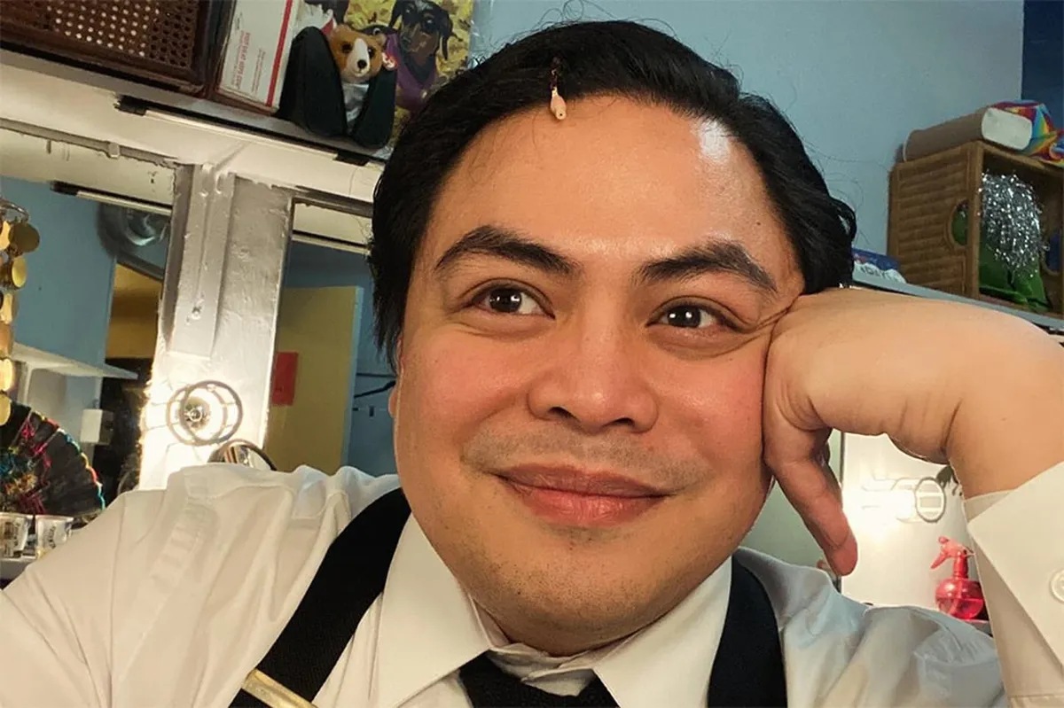 Red Concepcion, first Filipino Amos Hart, making a mark on Broadway ...