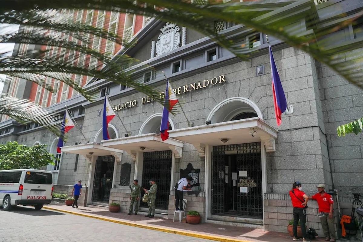 Critics question Comelec withdrawal forms for initiative signatories ...