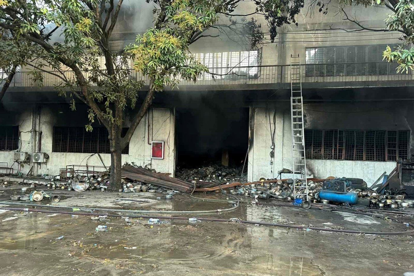 Valenzuela to intensify building inspections after huge warehouse fire ...