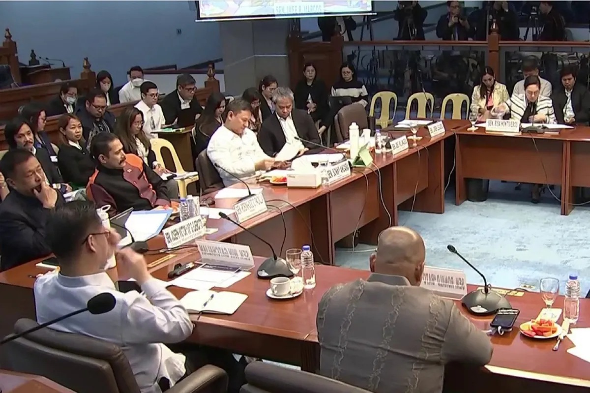 Resolution of Both Houses No. 6 hinimay ng mga eksperto | ABS-CBN News