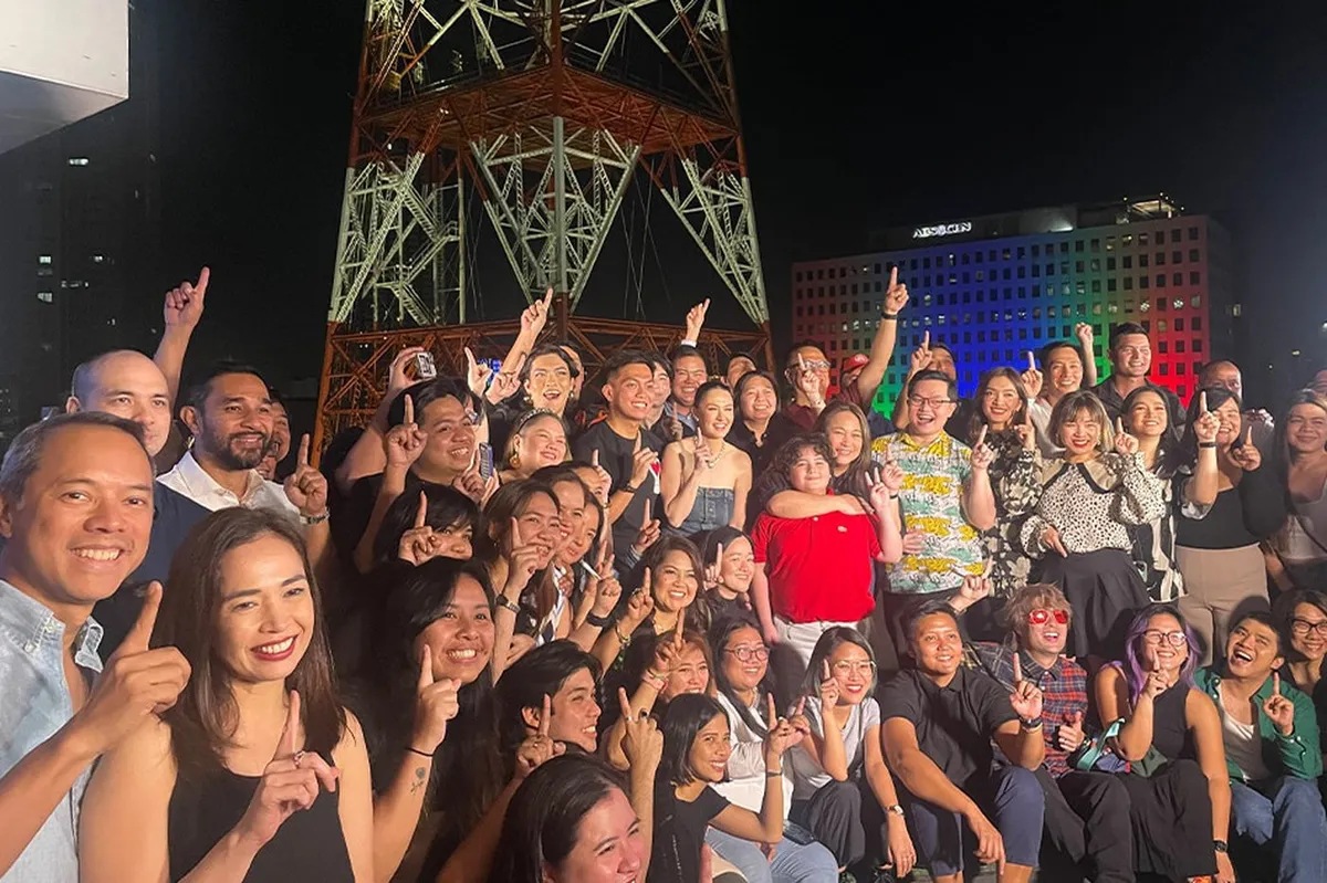 'Rewind' breaks domestic box office records | ABS-CBN Entertainment