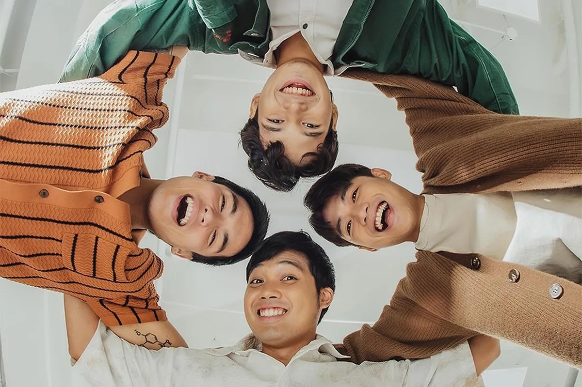 Ex-'PBB' housemate Benedix Ramos joins cast of 'Bar Boys' musical | ABS ...