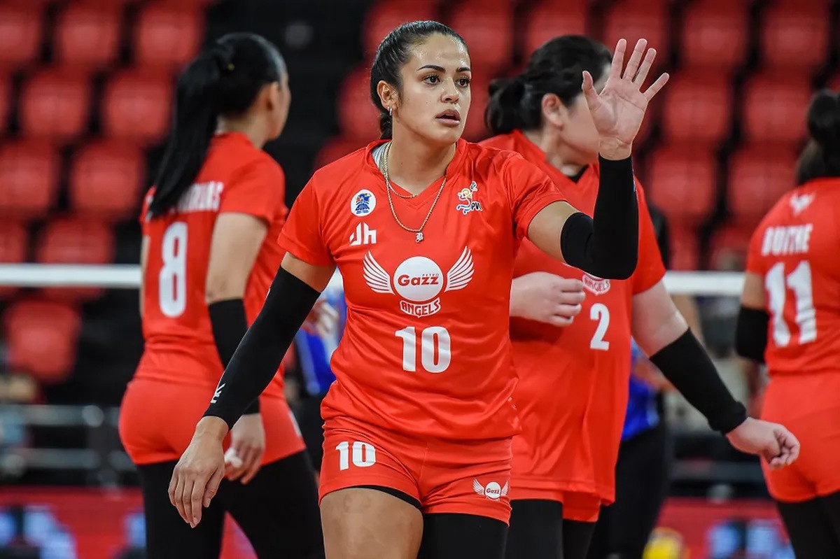 Brooke Van Sickle powers through jitters in PVL debut | ABS-CBN Sports