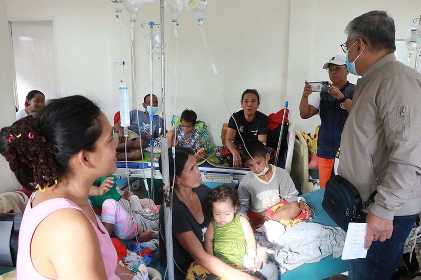 Over 200 fall ill in Agusan del Sur due to suspected food poisoning ...