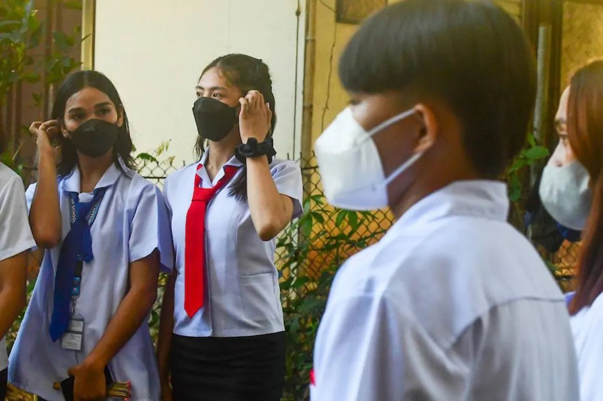 DepEd eyes 'pilot test' of revised senior HS curriculum in 2025 ...