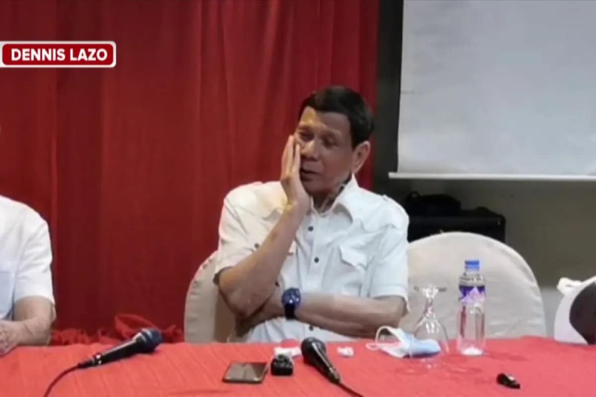 Ex-President Duterte itinangging nasa likod ng umano'y destabilisasyon ... Ex-President Duterte itinangging nasa likod ng umano'y destabilisasyon ...