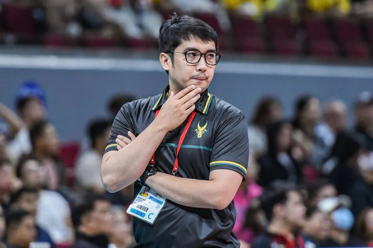 UAAP: New FEU coach Refugia grateful for Tina Salak’s guidance | ABS-CBN Sports