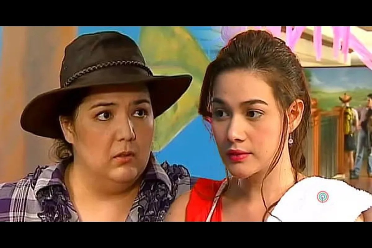 Magkaribal: Sonia, kinompronta ang love life ni Gelai | Episode 26 ...