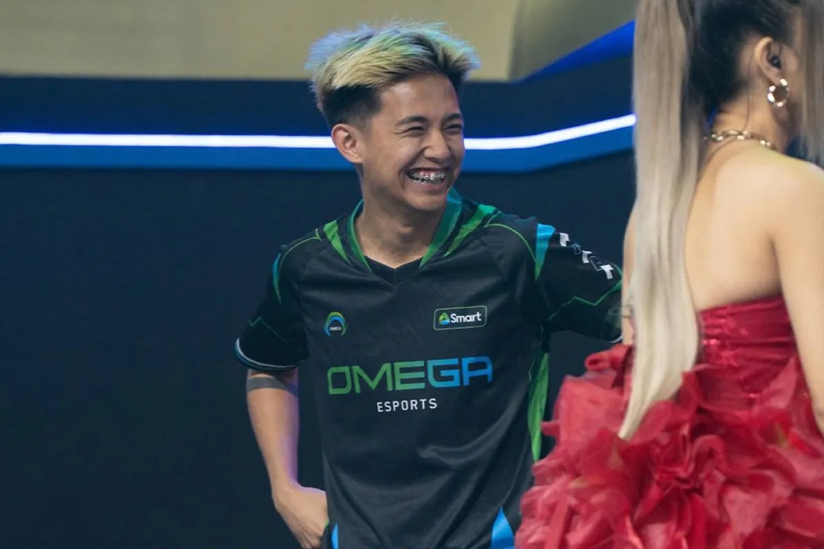 MLBB: Kelra signs with Onic Philippines; E2MAX joins as coach | ABS-CBN ...