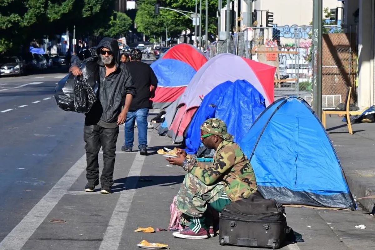 Desperation for the homeless on the streets of Los Angeles | ABS-CBN