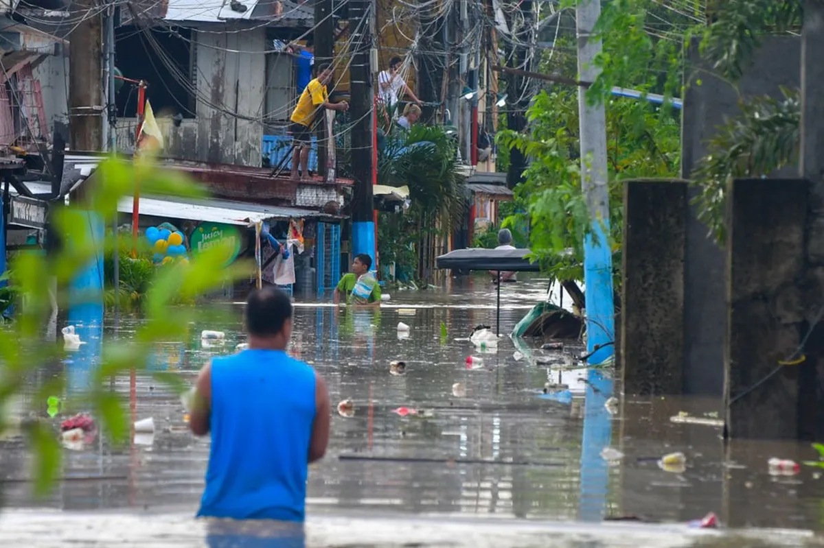Parts of Bulacan submerged in floods due to rains, high tide | ABS-CBN News