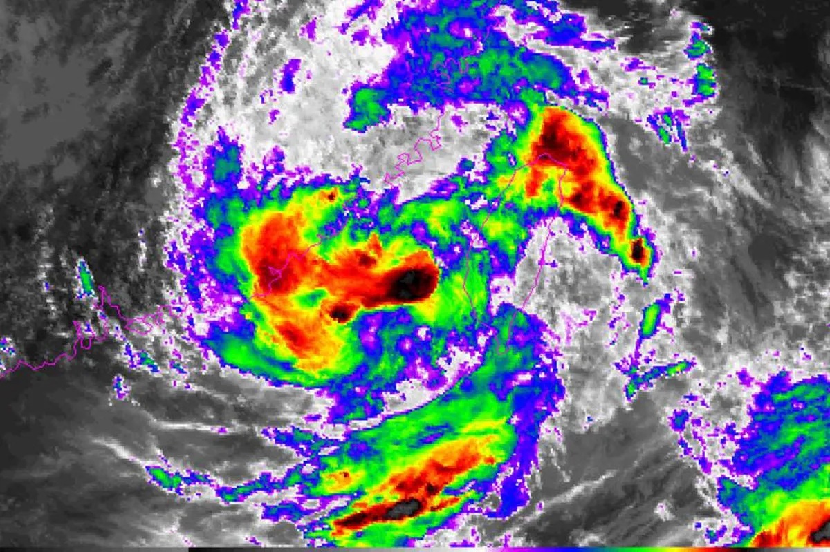 Storm Haikui heads to China after double landfall in Taiwan | ABS-CBN