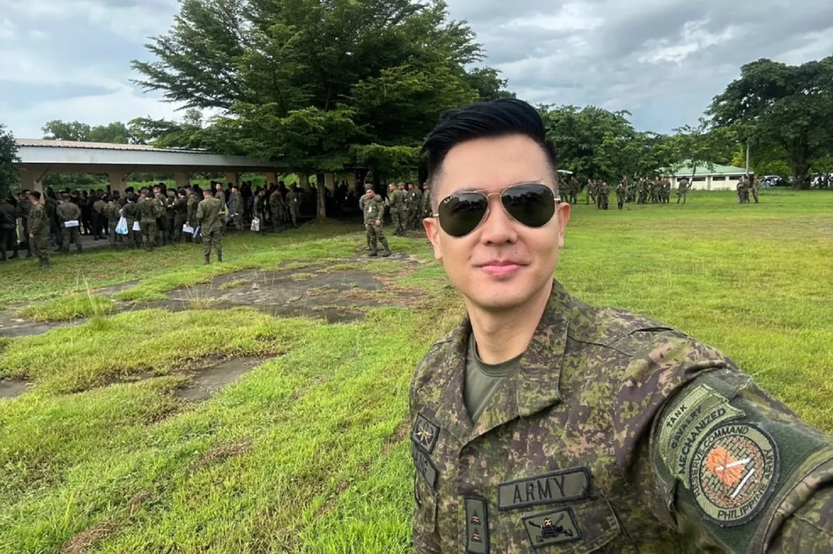 Ronnie Liang completes PH Army advanced course | ABS-CBN Entertainment Ronnie Liang completes PH Army advanced course | ABS-CBN Entertainment