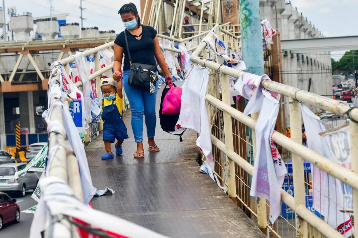 BSKE 2023: Comelec bans distribution of ballers, shirts with candidates ...