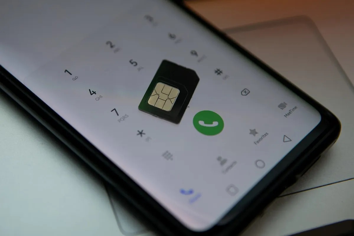 Senator suggests fee to register 4th SIM card to deter scammers | ABS ...