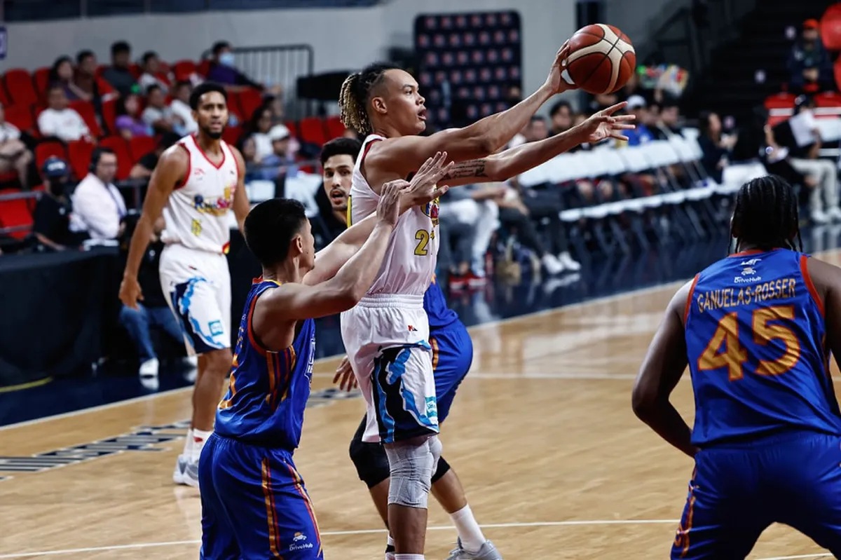 Rain or Shine rookie Keith Datu 'kinulam'? | ABS-CBN Sports