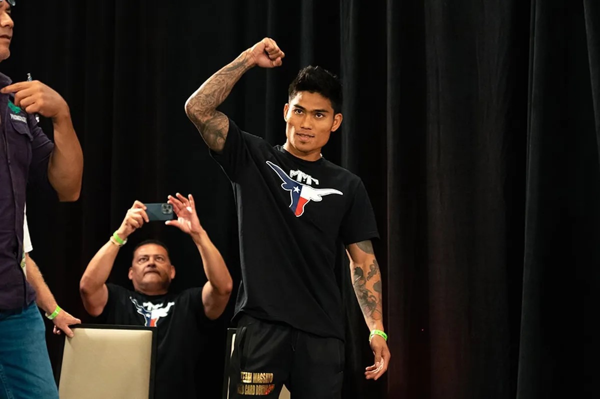 Boxing: Mark Magsayo makes weight for Avelar bout | ABS-CBN Sports