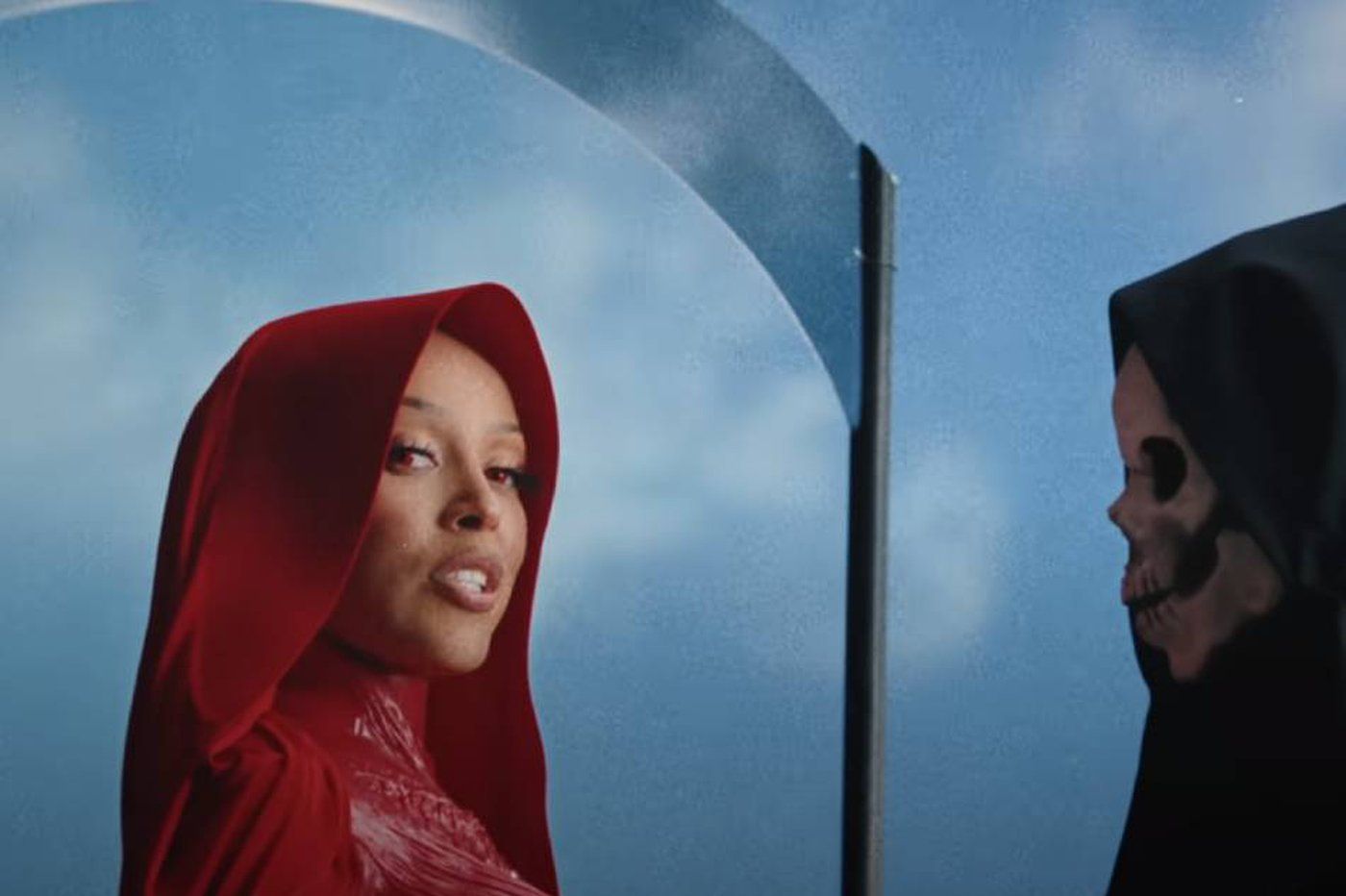 Doja Cat clinches first solo Billboard Hot 100 No. 1 with 'Paint The ...