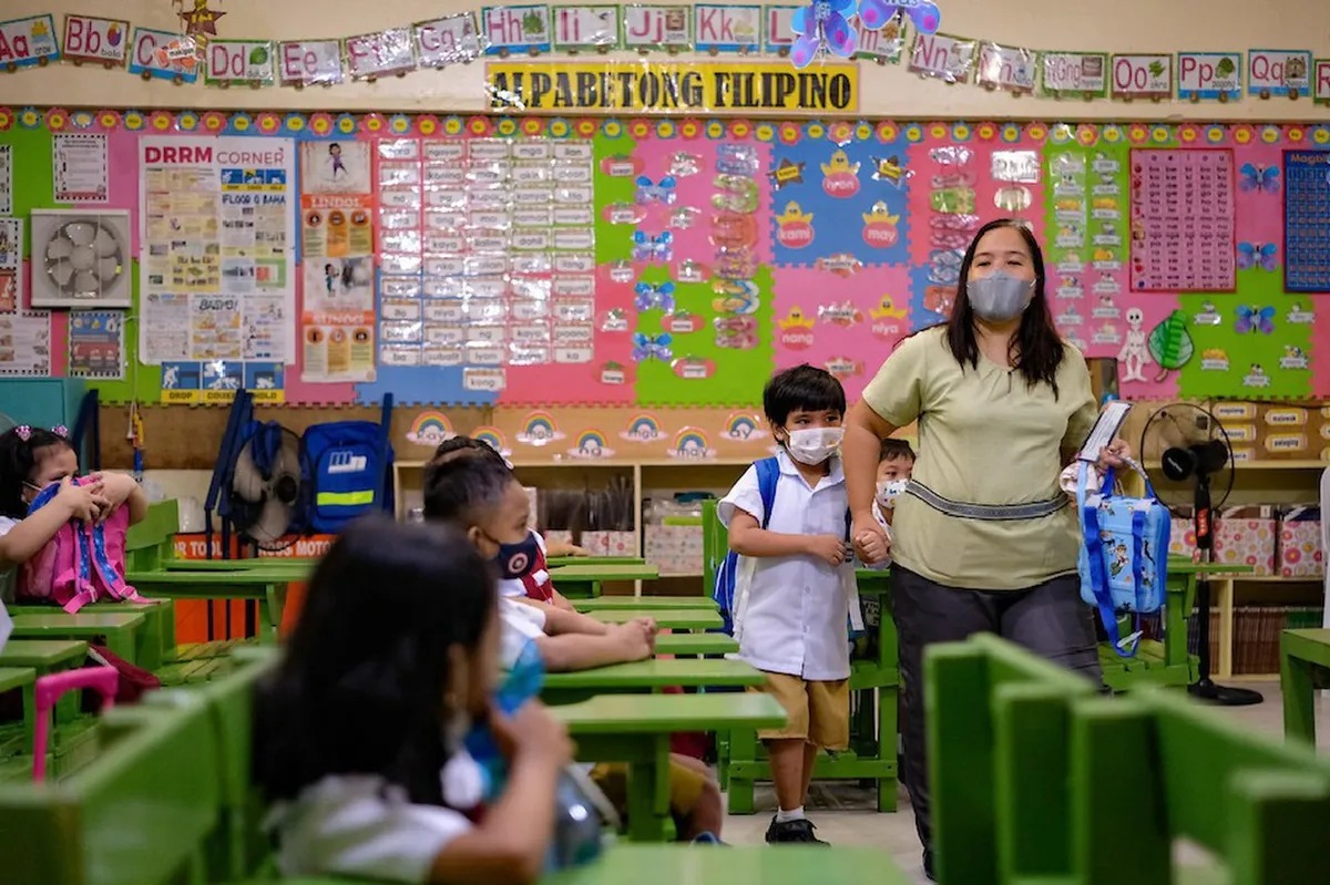 DBM releases P11.6 billion for DepEd performance-based bonus | ABS-CBN News