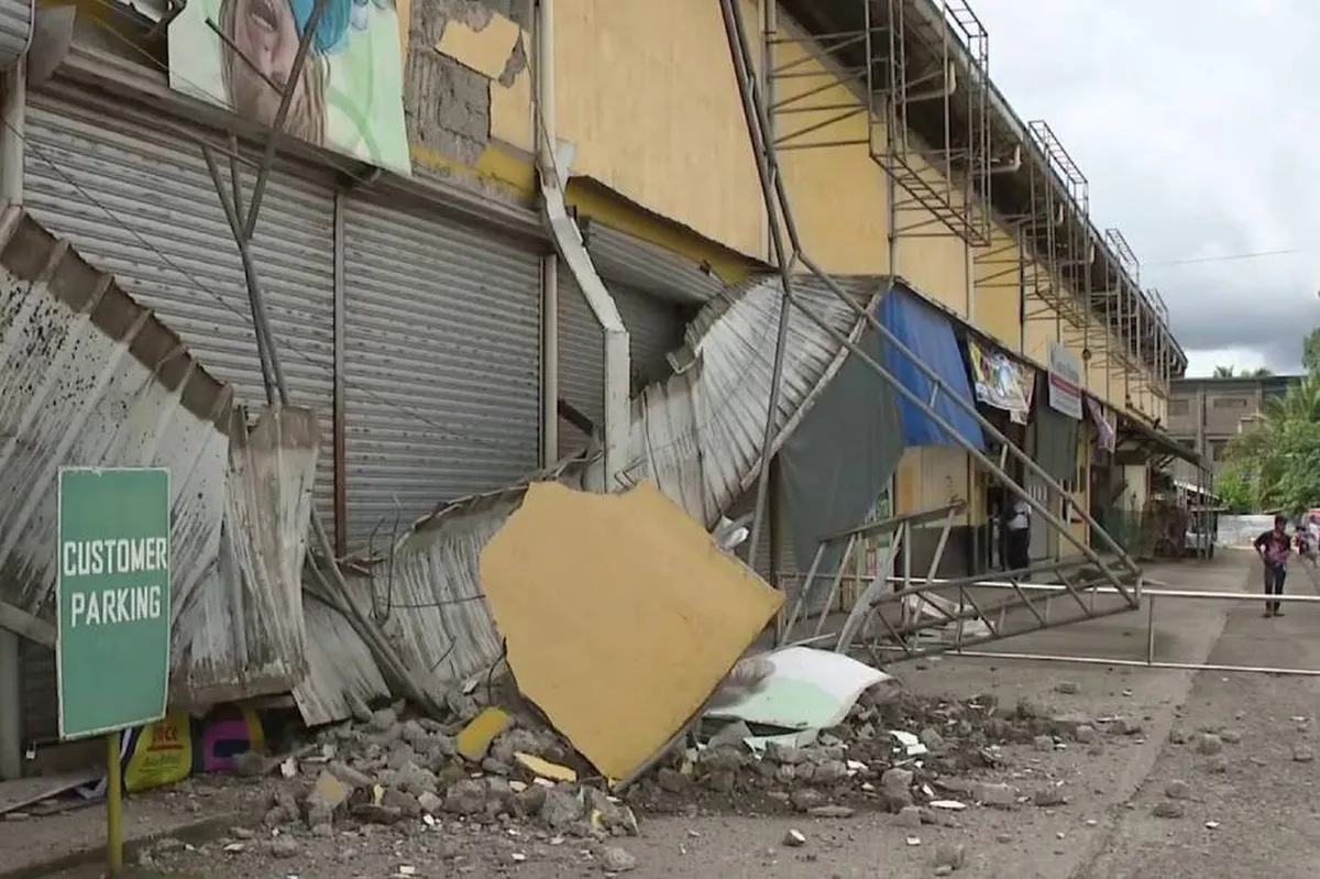 Ilang nakaranas ng magnitude 7.4 na lindol sa Mindanao, nagbahagi ng ...
