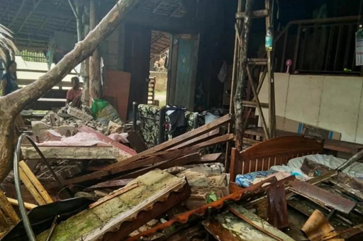 11,000 families in Hinatuan affected by strong Surigao quake: mayor ...