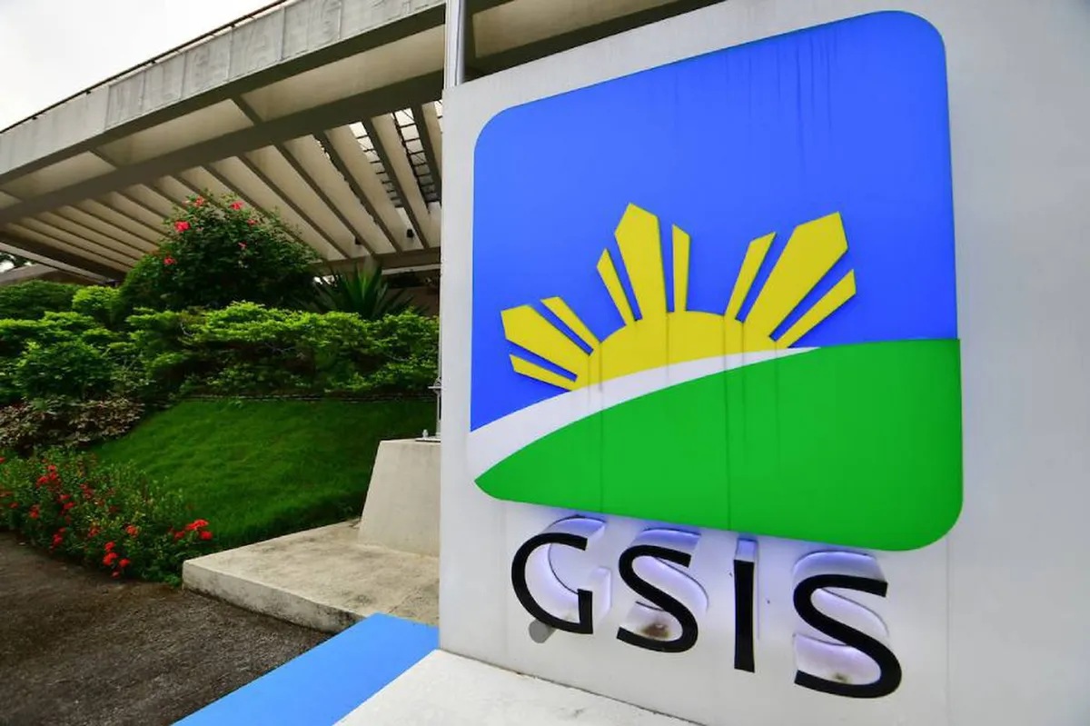 New GSIS chairman named: Palace | ABS-CBN News