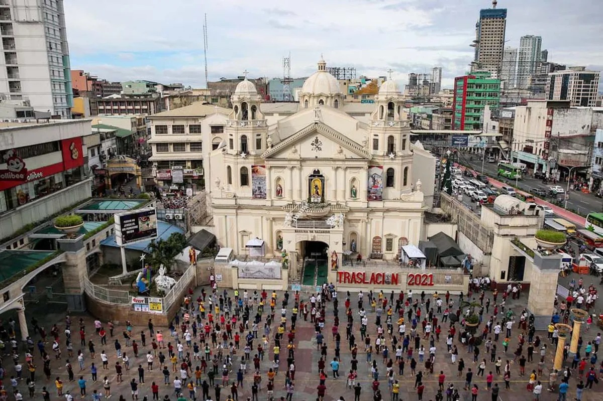Mga Katoliko dagsa sa simbahan ngayong Pasko 2023 | ABS-CBN Lifestyle