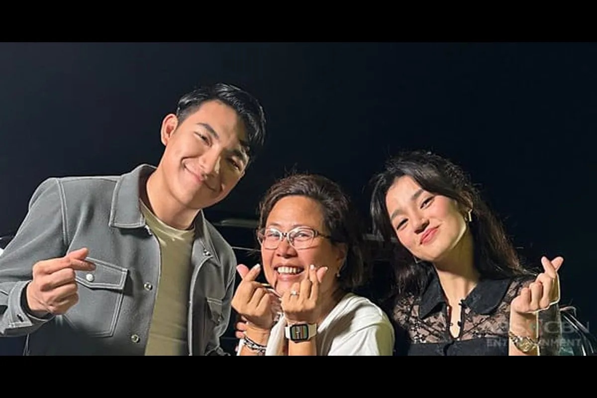 Behind-The-Scenes: Darren shares smiles and memories with “Can’t Buy Me ...