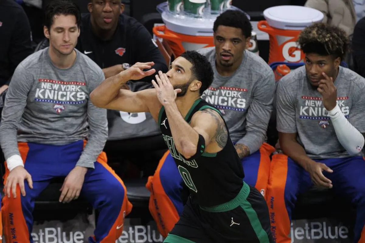 NBA: Tatum leads Celtics rally past Knicks, Bucks pip Bulls | ABS-CBN Sports