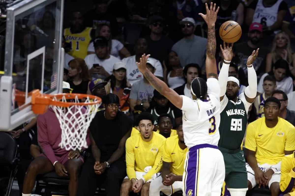 NBA: Bucks blow as Jae Crowder faces injury layoff | ABS-CBN Sports