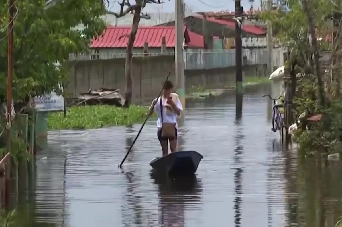 Ilang lugar sa Bulacan, Valenzuela baha pa rin | ABS-CBN News