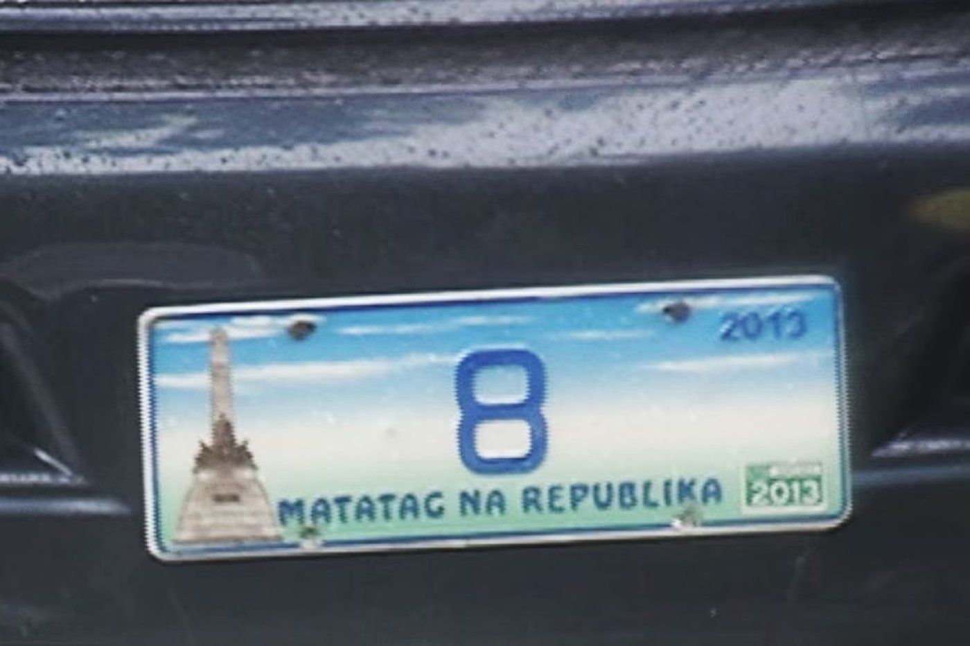 House of Representatives recalls all '8' license plates | ABS-CBN News