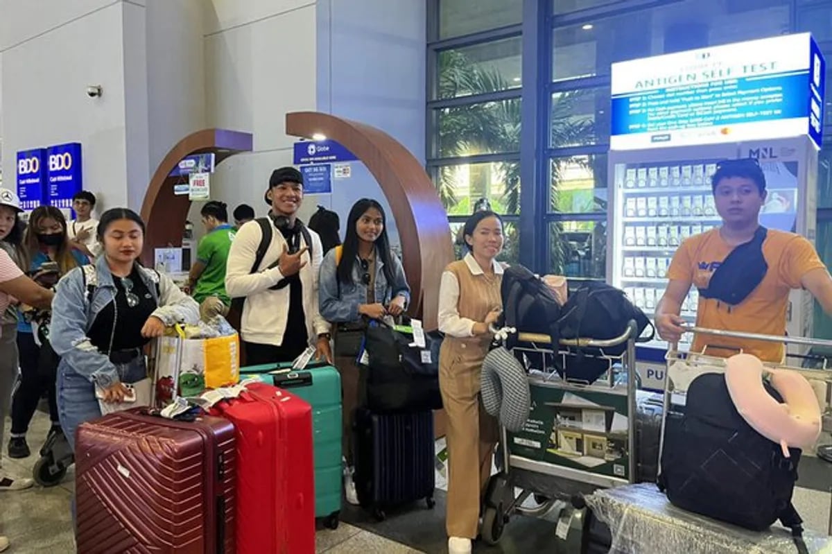 Some Filipino students from Israel now in PH | ABS-CBN News