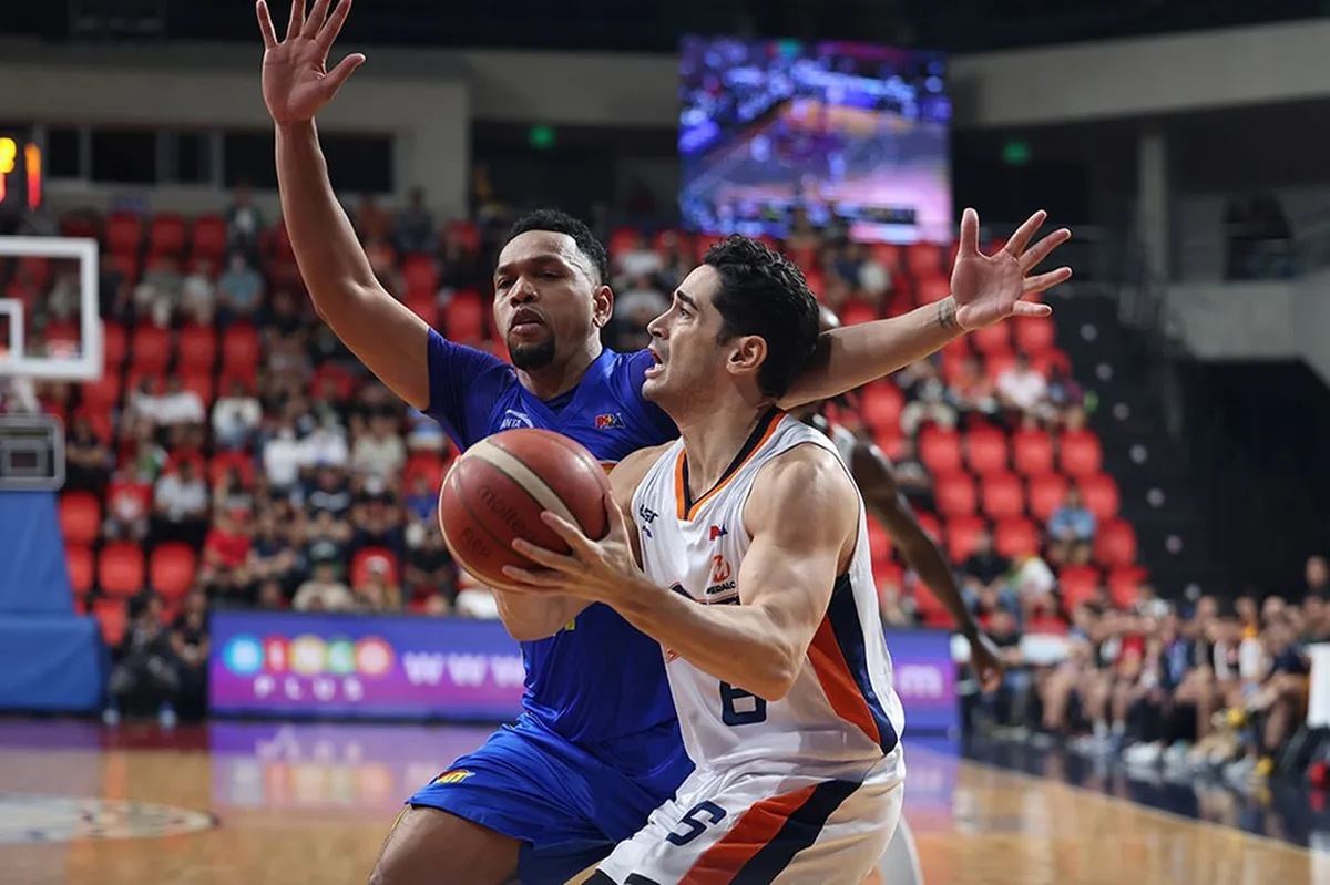 PBA: Chris Banchero makes timely return for Meralco | ABS-CBN Sports