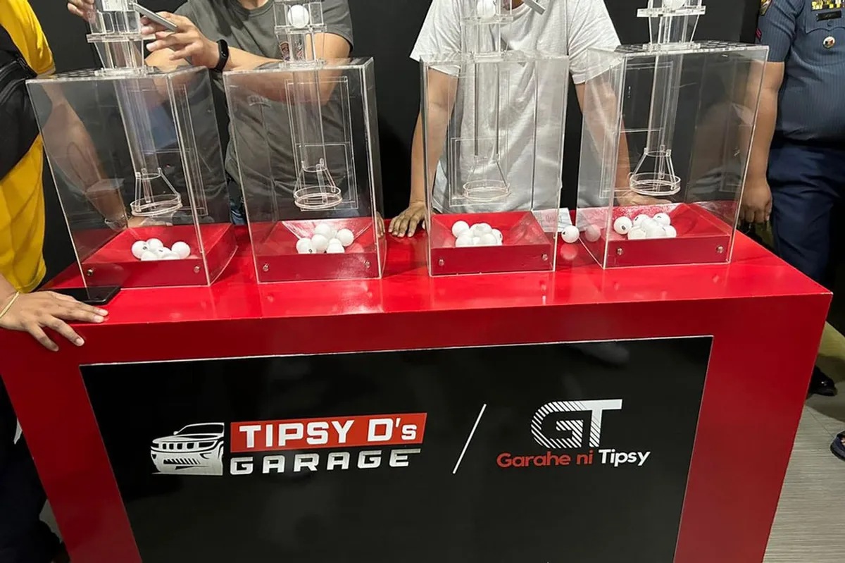 8 timbog sa operasyon ng PNP laban sa illegal online gambling | ABS-CBN News