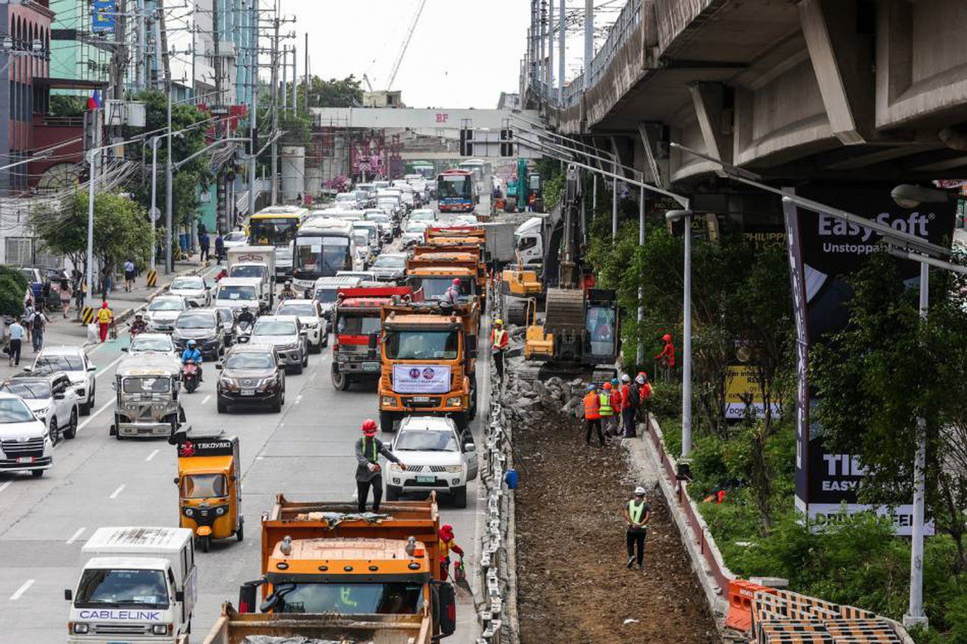 Metro Manila Council scraps coding 'window hours' on EDSA, select roads ...