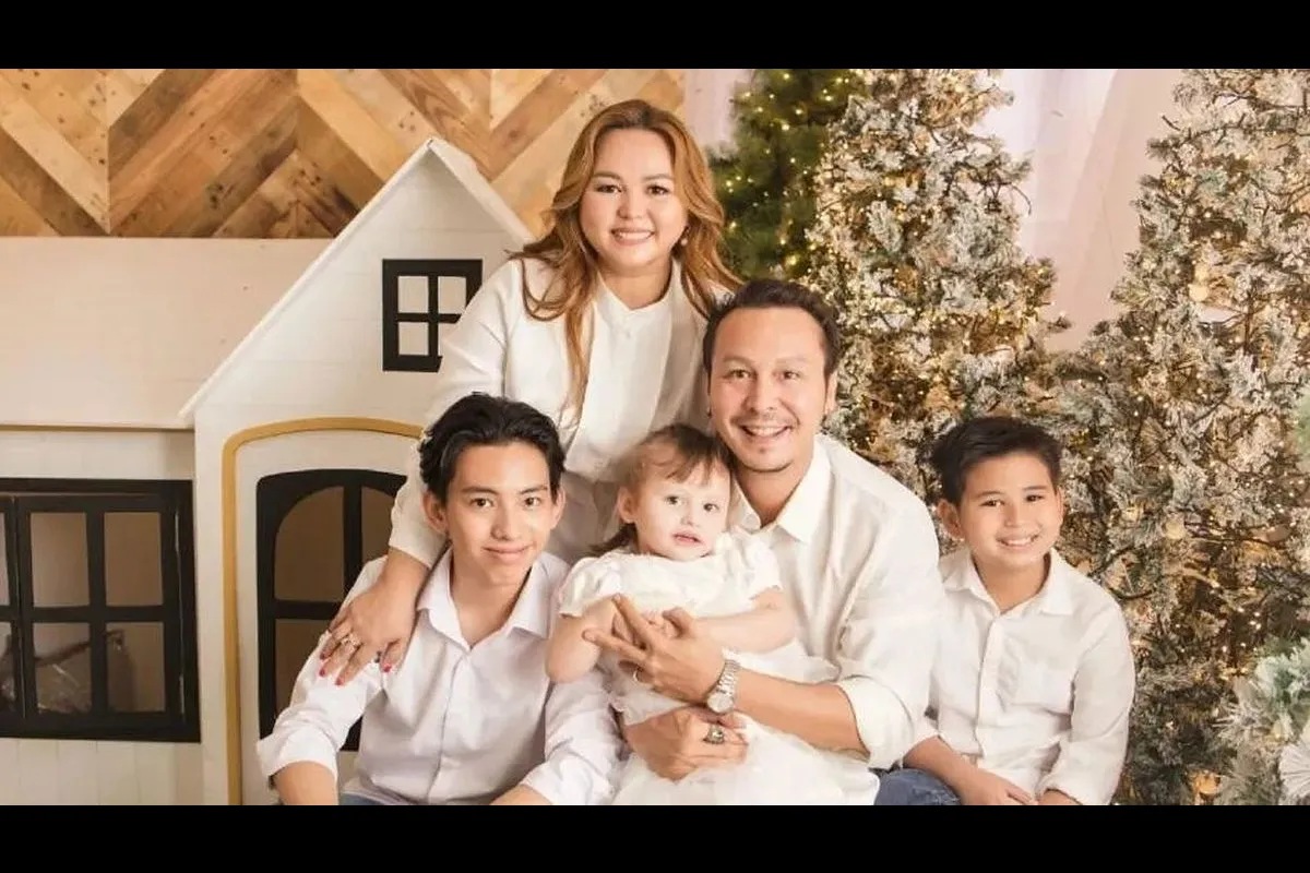 LOOK: Baron Geisler shares holiday-themed photos with family | ABS-CBN ...