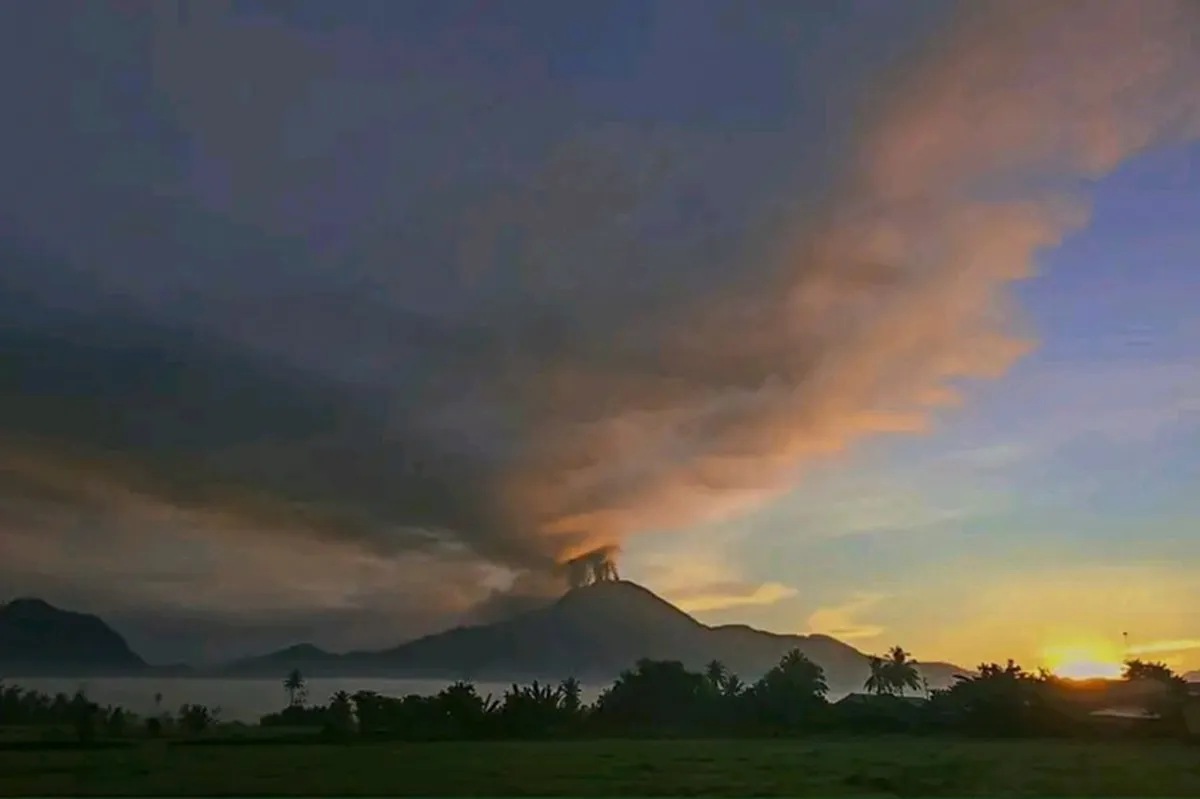 Alert Level 1 raised over Bulusan Volcano: Phivolcs | ABS-CBN News