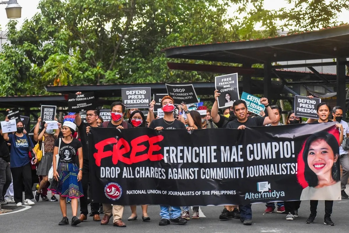 Journalists called on to defend press freedom | ABS-CBN News