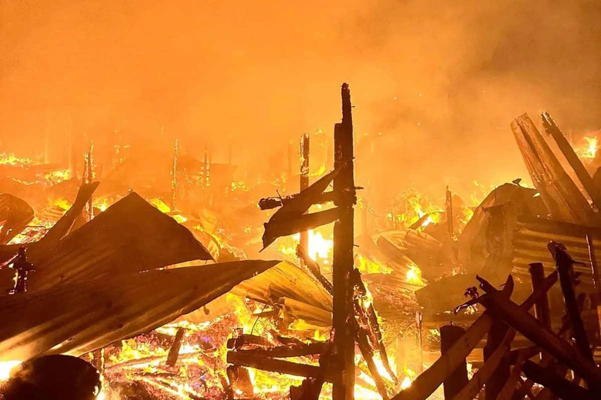 Bata, patay sa sunog sa Davao City; 56 bahay, natupok | ABS-CBN News