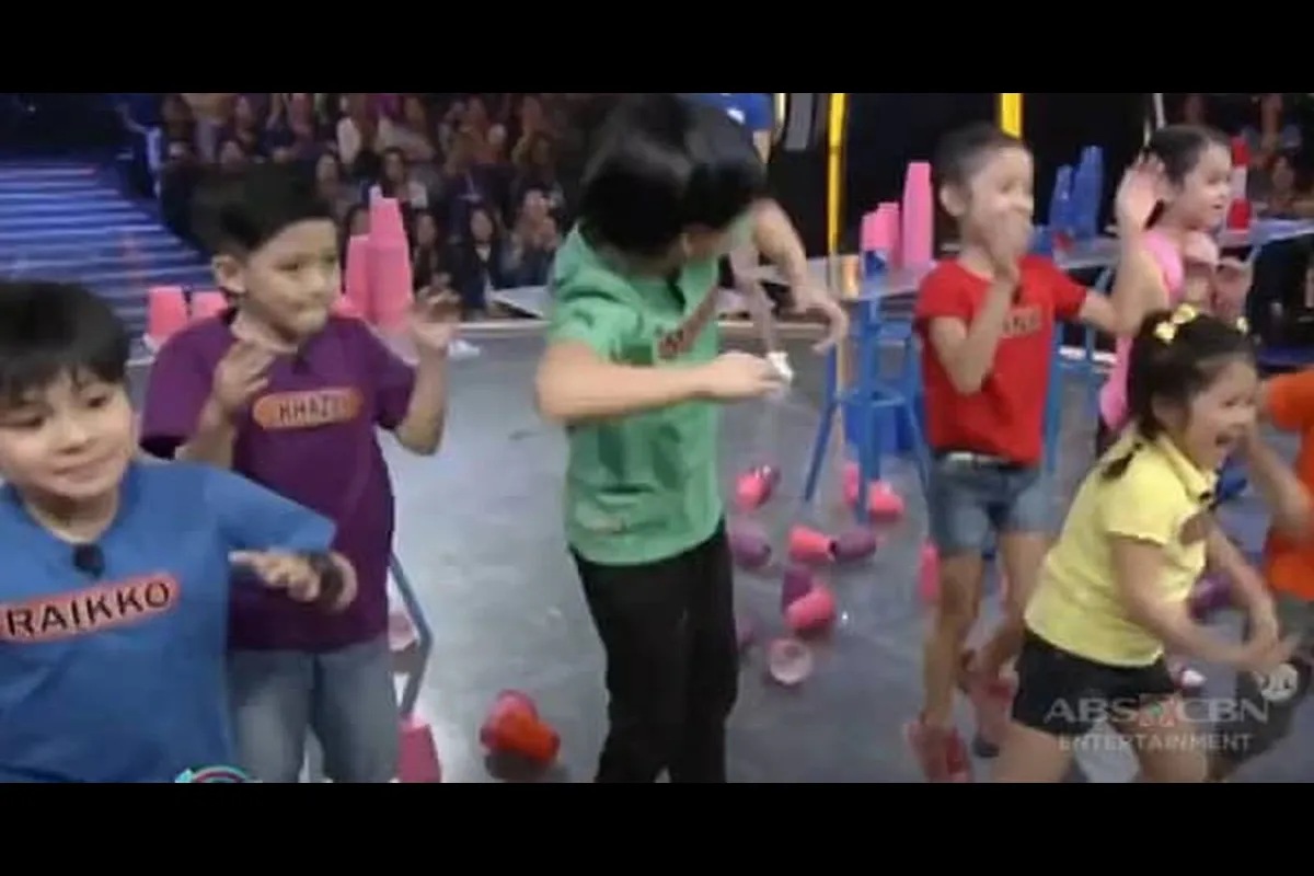 Minute To Win It: Kids, napasayaw sa tuwa dahil kay Chun Sa | Flip Your ...