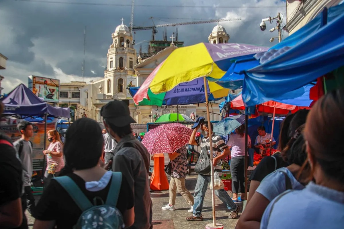 Hot day in Manila as heat index reaches 40 degrees Celsius | ABS-CBN News