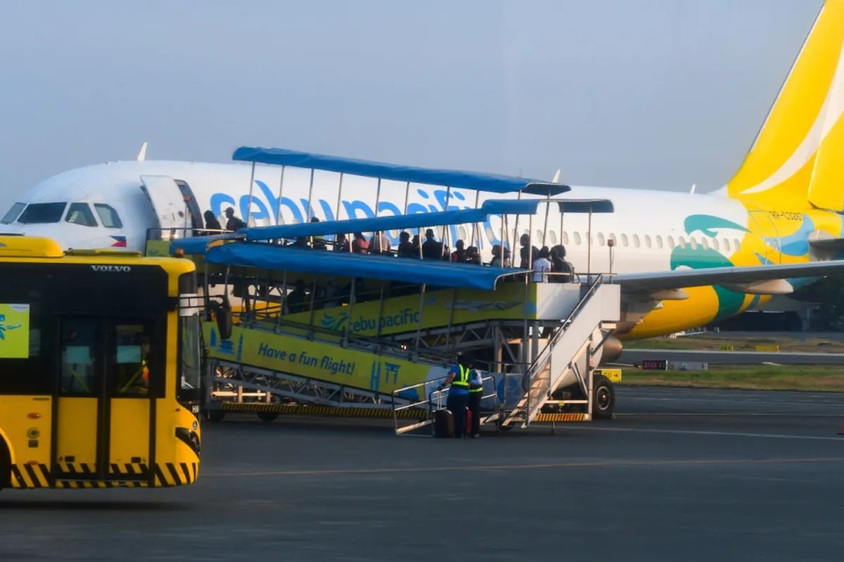 Cebu Pacific returns to profitability; posts P1.1B net income in first ...