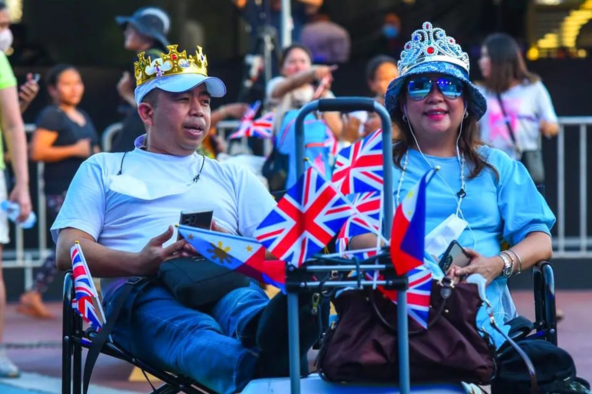 Filipinos join public viewing of King Charles III's coronation | ABS ...