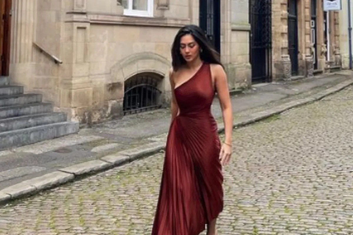 Atasha Muhlach finishes college in UK with honors | ABS-CBN Entertainment