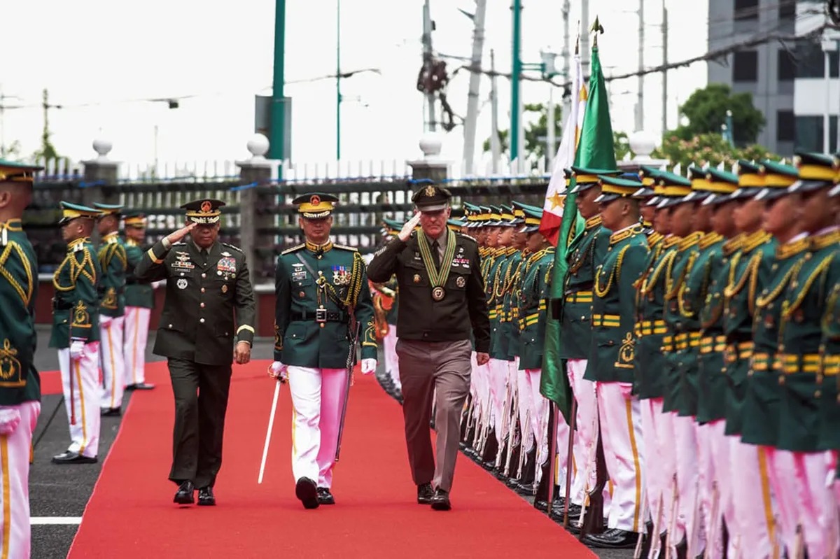 Top US Army general in Fort Bonifacio for courtesy call | ABS-CBN News