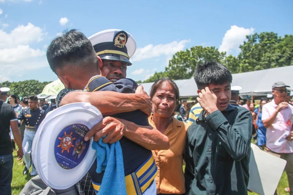 Proud parents at PMMA Commencement Exercises | ABS-CBN News